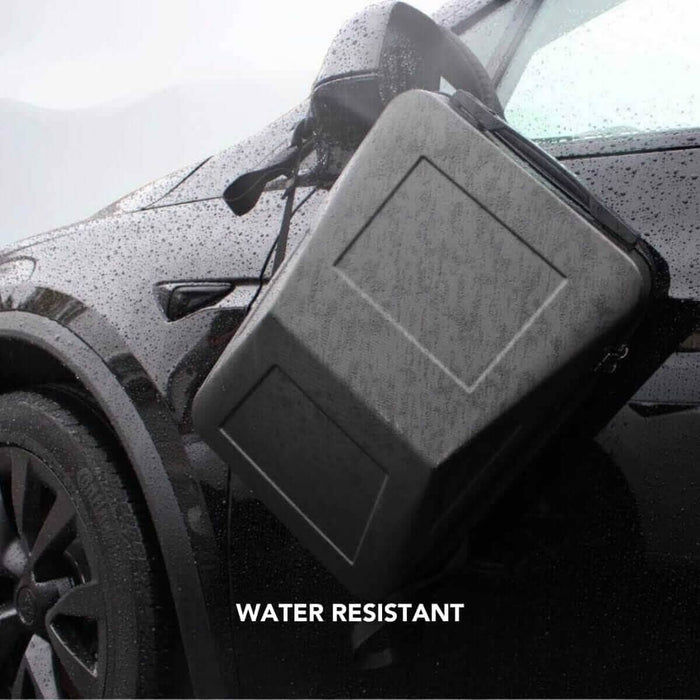 CYBER BACKPACK: TESLA CYBERTRUCK-INSPIRED (40L, LAPTOP, ANTI-THEFT, TR